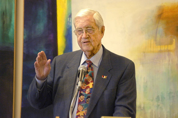 Bishop Mathews, ardent missionary, dies