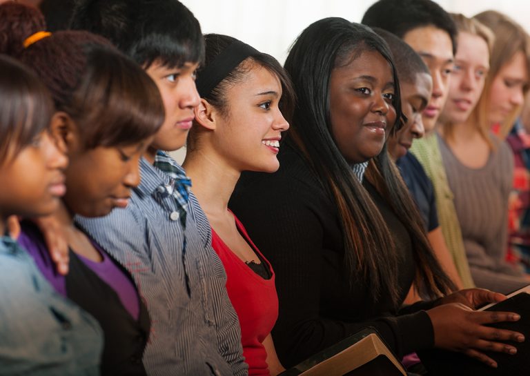 GBHEM ofrece ayudas económicas para líderes de minorías raciales
