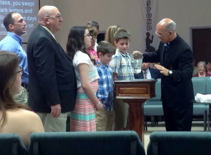 Part-time pastors claiming more pulpits