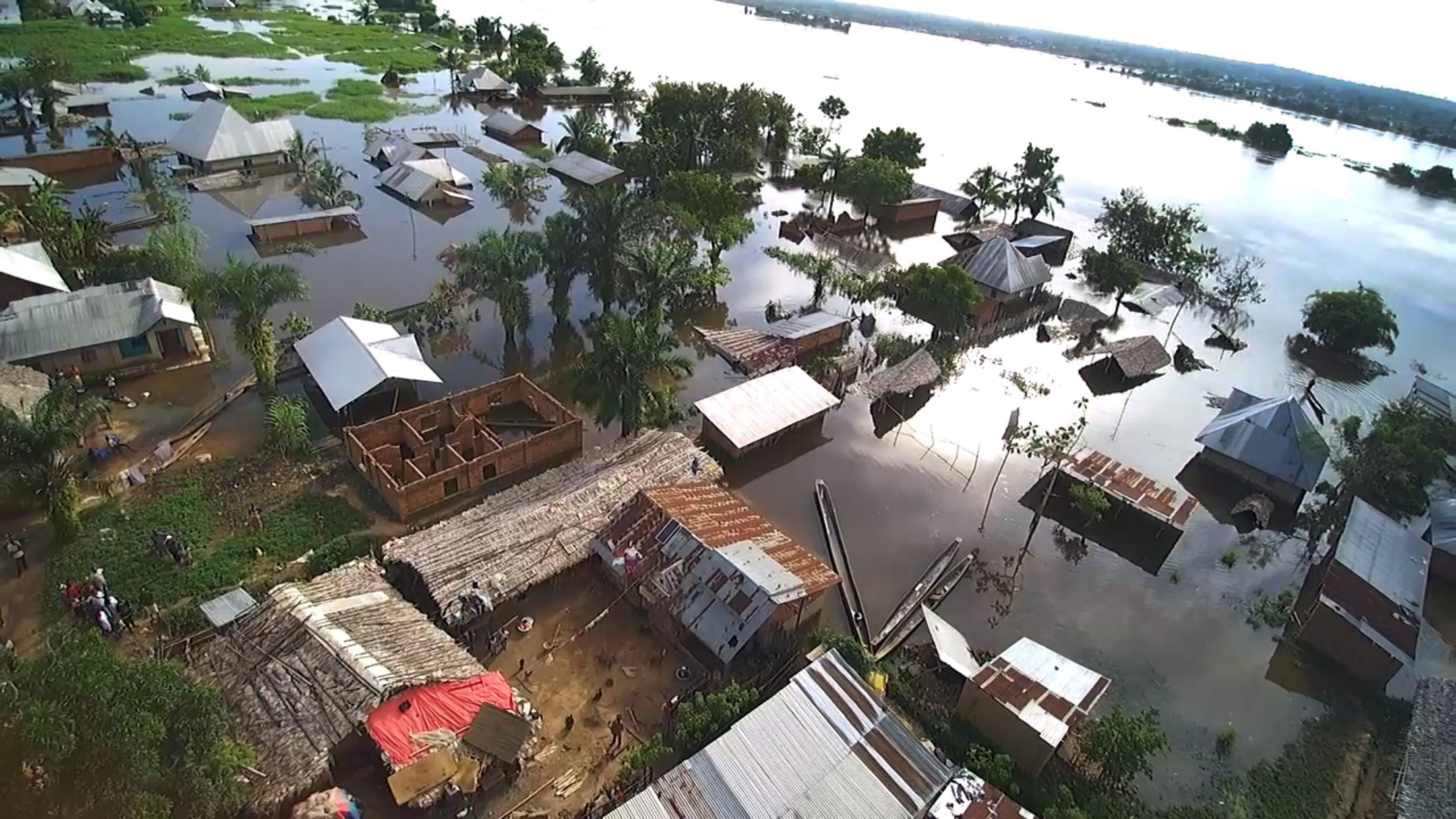 Church members among dead in Congo flooding