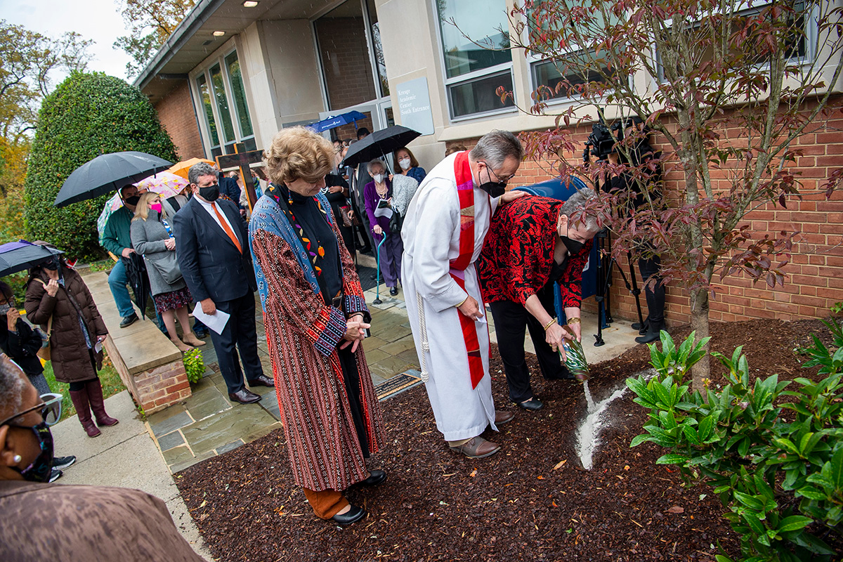 McClain’s ashes nourish tree at Wesley Theological Seminary