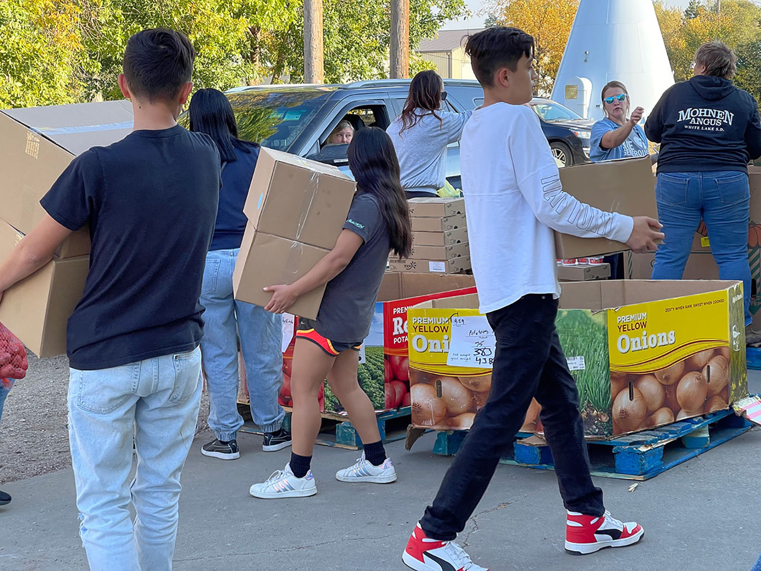 Iglesia Renuevo expande su ministerio y liderazgo