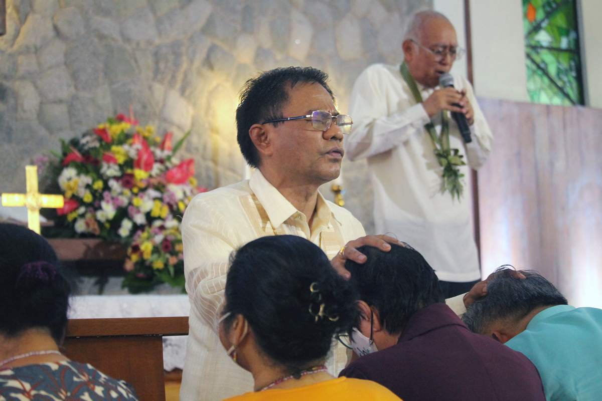 Revive event lifts up servant leaders in the Philippines