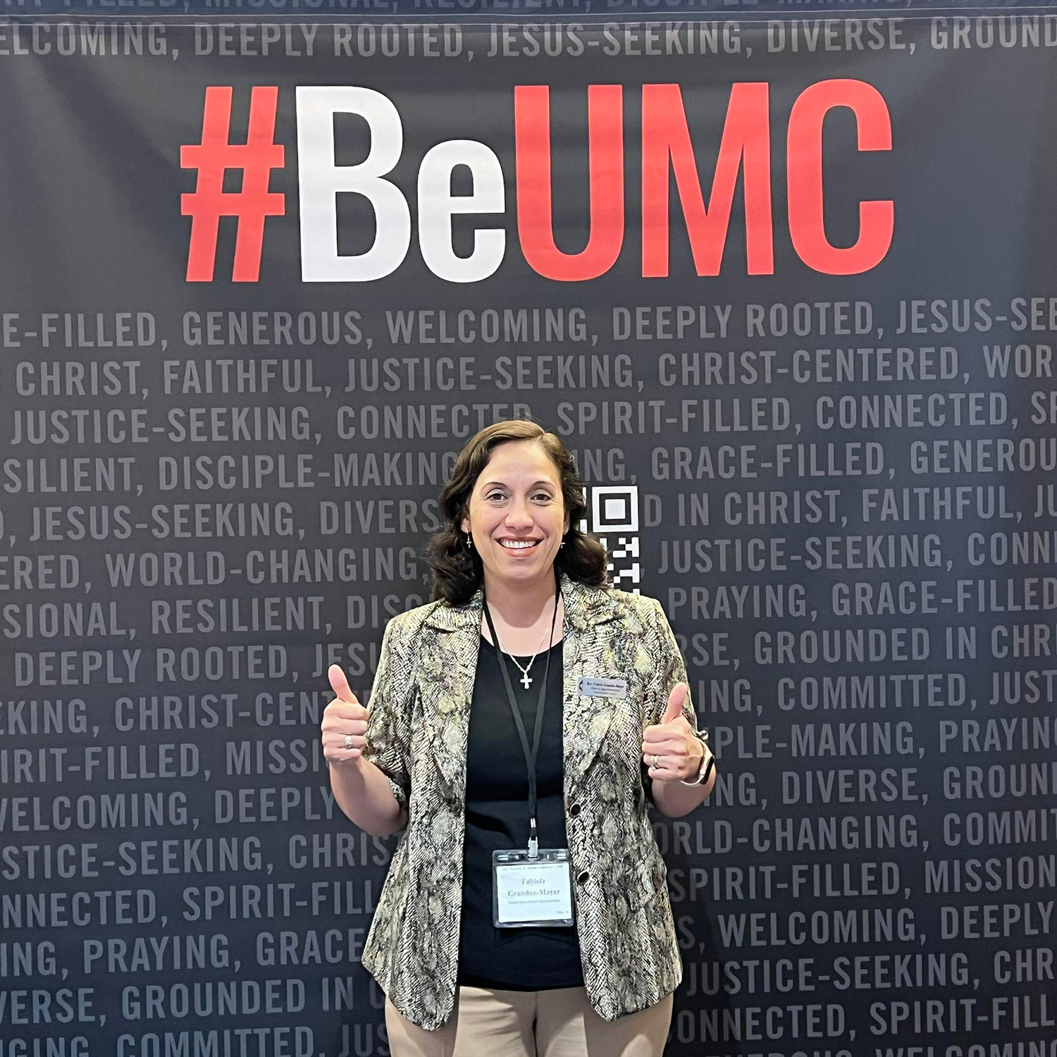 Nueva directora hispana en Conferencia del Norte de Illinois