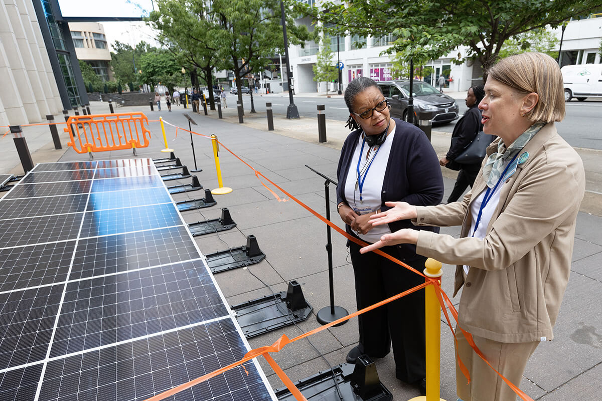 Solar trailer brings power in disasters — and coffee at conference ...