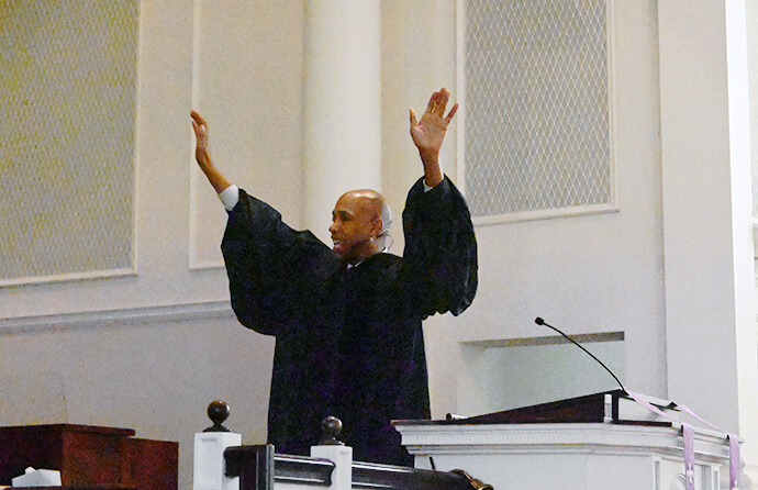 Promoting God instead of soda | UMNews.org