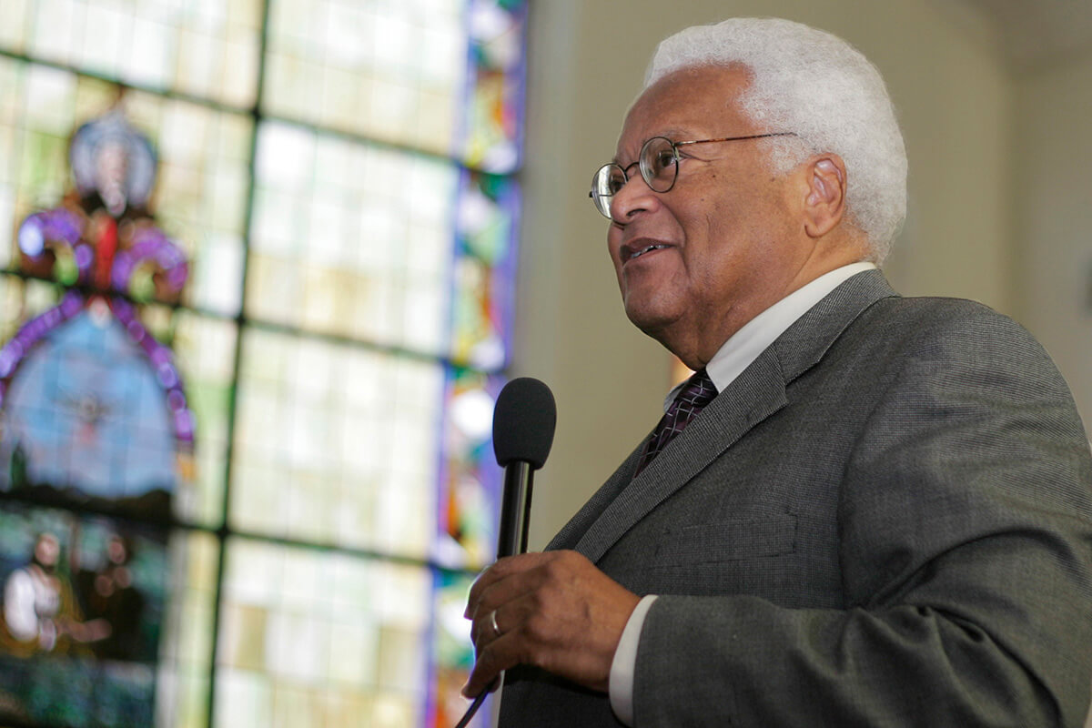 Des histoires abondent après la mort du Révérend James Lawson | UMNews.org