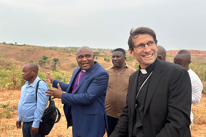 New bishop brings big dreams to Tanganyika | UMNews.org