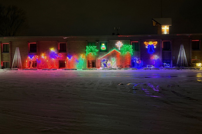 The Nativity story comes to life in lights | UMNews.org